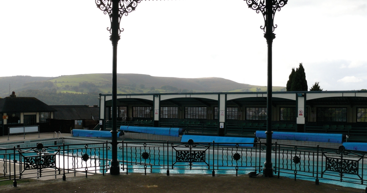 Hathersage Swimming Pool → Our Favourite Places – Sheffield Culture Guide